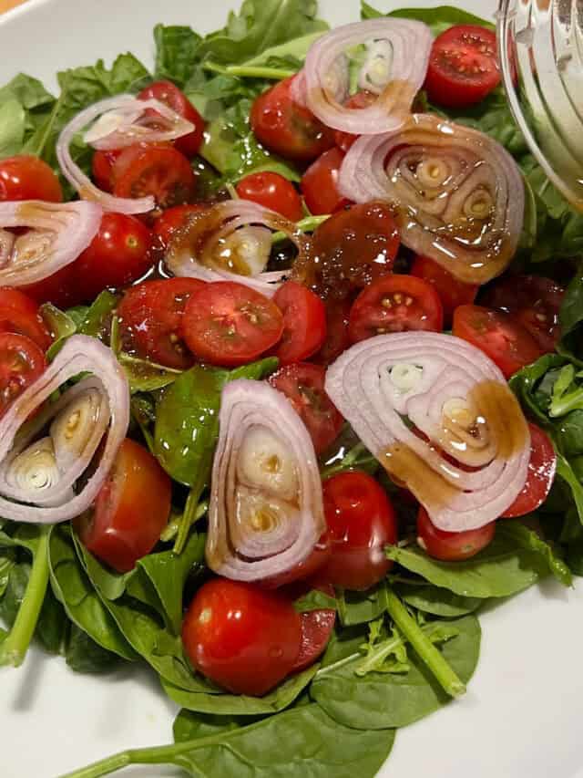 Cucumber Tomato Avocado Salad - thatsugarfreelife.com