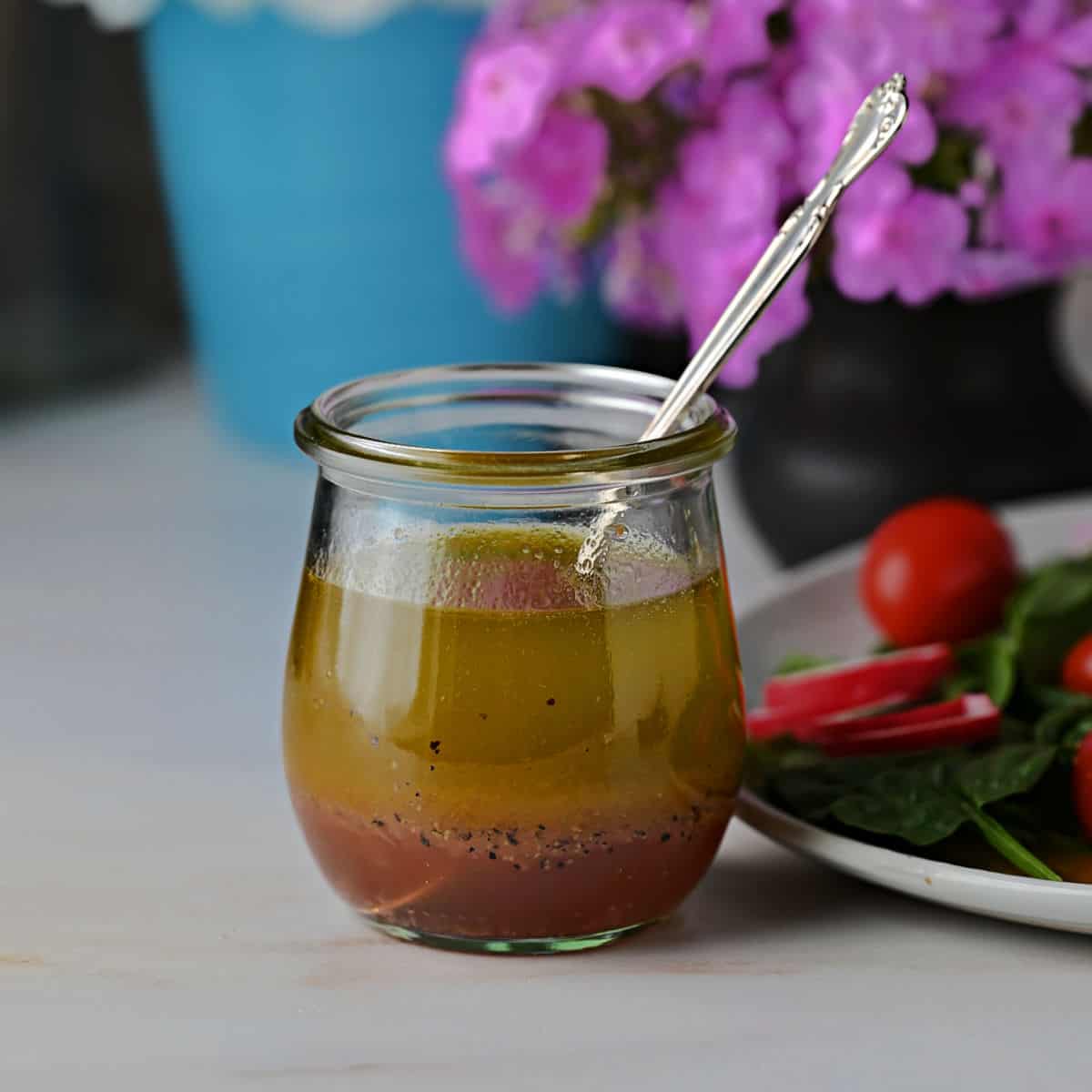 Easy Red Wine Shallot Vinaigrette - thatsugarfreelife.com